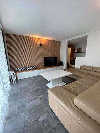 Appartement à louer - Les Essarts, Bron - 5 pièces - 6 chambres