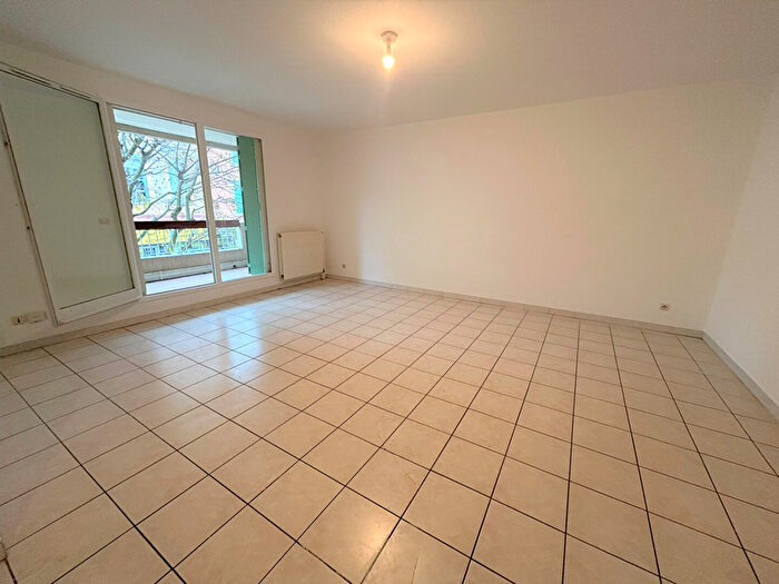 Appartement à vendre - Bourg-de-Péage - 4 pièces - 3 chambres