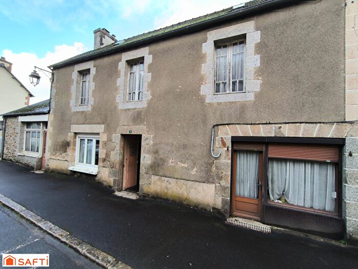 Maison à vendre - Belle-Isle-en-Terre - 6 pièces - 3 chambres