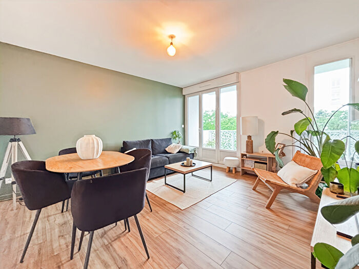 Quartiers Sud-Est, Le Landrel : Appartement 3 pièces à vendre