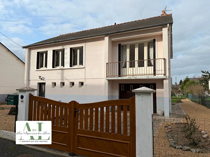 Maison à vendre - La Flèche - 5 pièces - 3 chambres