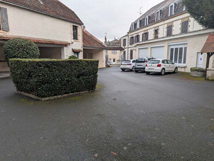 Appartement à vendre - La Châtre - 3 pièces - 2 chambres