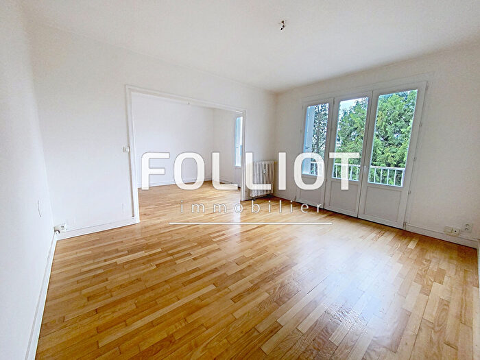 Appartement à vendre - Fougères, Paron, Orières, Ecartelée, Bonabry - 4 pièces - 2 chambres
