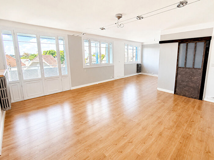 Appartement 4 pièces à louer - Dijon, Les Péjoces