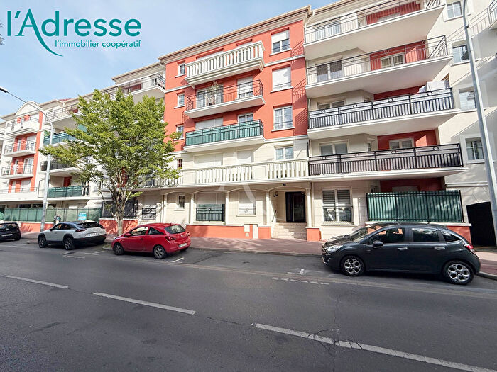 Appartement 3 pièces à vendre à Noisy-le-Grand, Centre-ville