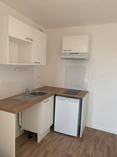 Bruyères-le-Châtel : Appartement 2 pièces à louer