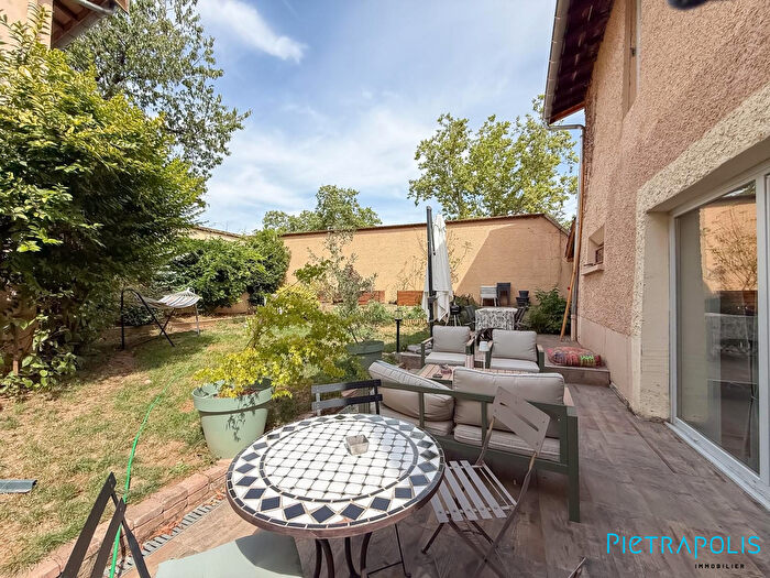 Genay : Maison 6 pièces à vendre