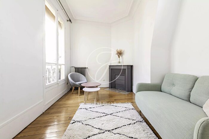 Appartement à louer - Paris e , Barbès, Château Rouge - 2 pièces - 1 chambre