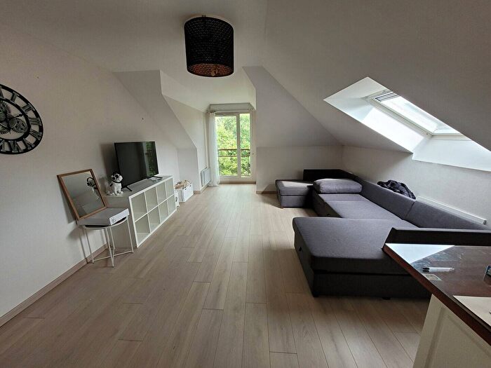 La Groue, Osny - Appartement 2 pièces à louer