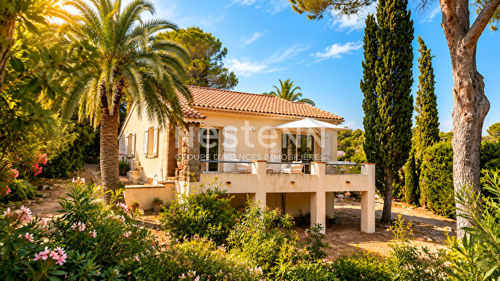 Maison 3 pièces à Saint-Raphaël, à vendre