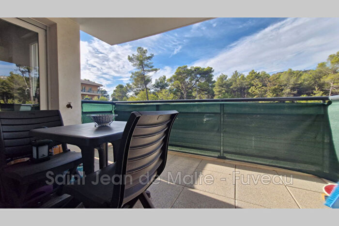 Appartement à vendre - Châteauneuf-le-Rouge - 2 pièces - 1 chambre