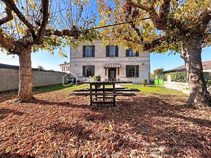 Maison à vendre - Espiet - 6 pièces - 3 chambres