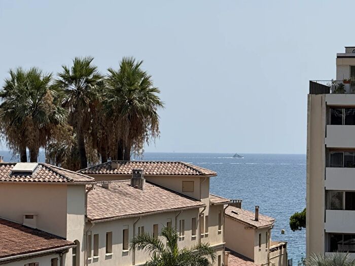 Appartement 2 pièces à vendre - Cannes, Croix des Gardes