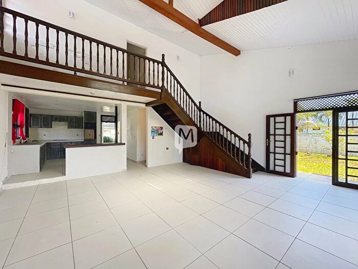 Maison à louer - Matoury - 5 pièces - 4 chambres