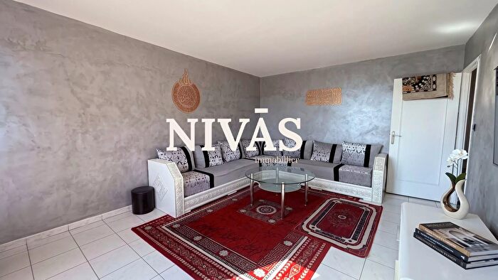 Villiers-le-Bel, Derrière les Murs, Cerisaie : Appartement 4 pièces à vendre