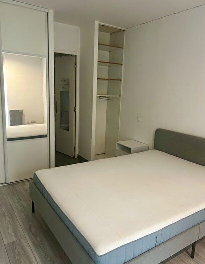 Appartement 2 pièces à Levallois-Perret, Collange, à louer