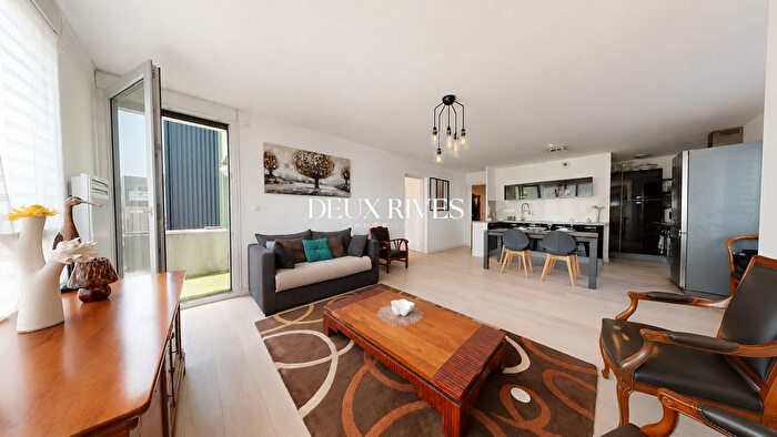Saint-Herblain, Nord : Appartement 4 pièces à vendre