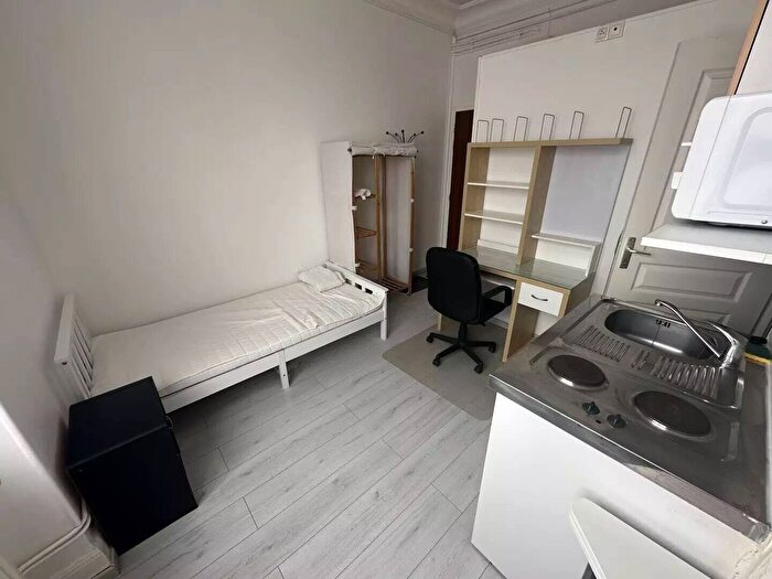 Appartement 1 pièce à louer - Champmaillot, Dijon