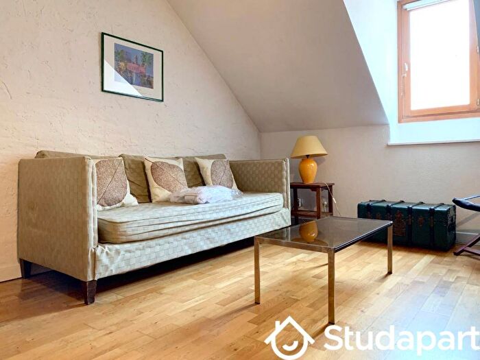 Appartement à louer - Centre-ville, Victor Hugo, Grenoble - 2 pièces - 1 chambre