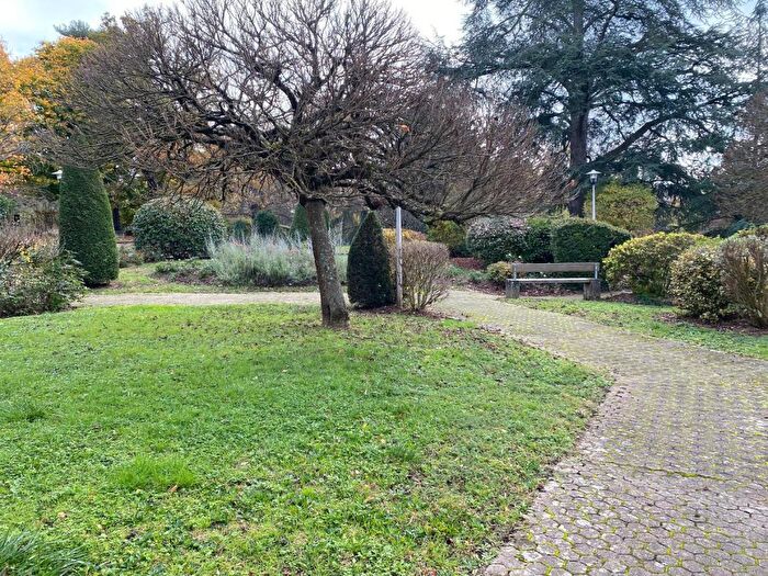 Appartement à vendre - Lyon e , Saint-Rambert - 5 pièces - 3 chambres