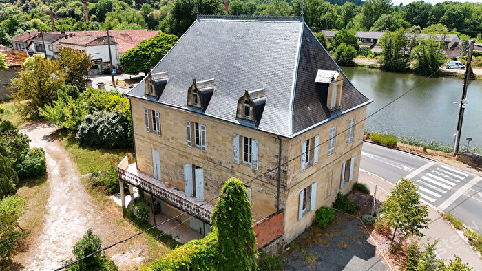Maison 13 pièces à vendre à Lalinde