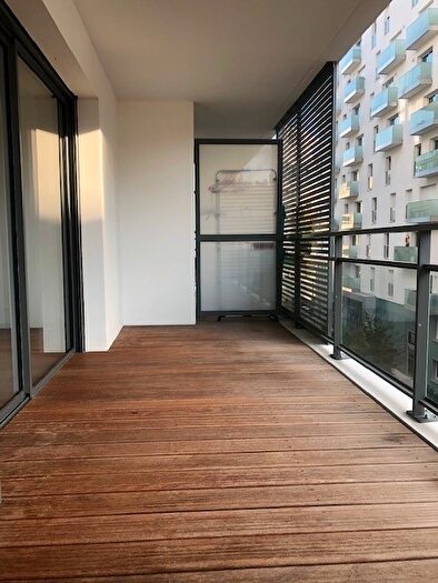 Appartement 3 pièces à louer - Quartiers Centre, Colombier