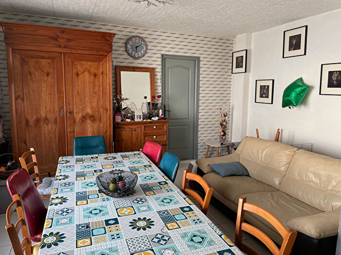 Maison à vendre - Cholet, Lorraine - 4 pièces - 3 chambres