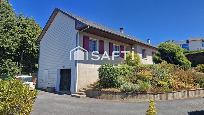 Maison 4 pièces à Lacaune, à vendre