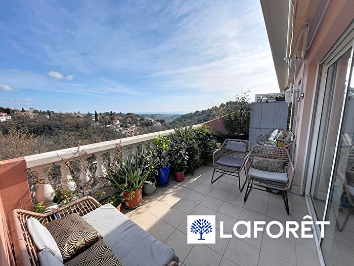 Appartement à vendre - Vence, La Sine, La Plus Basse Sine - 3 pièces - 2 chambres