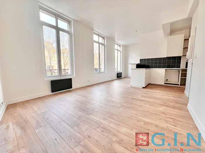 Appartement à vendre - Rouen, Vieux Marché, Cathédrale - 2 pièces - 1 chambre