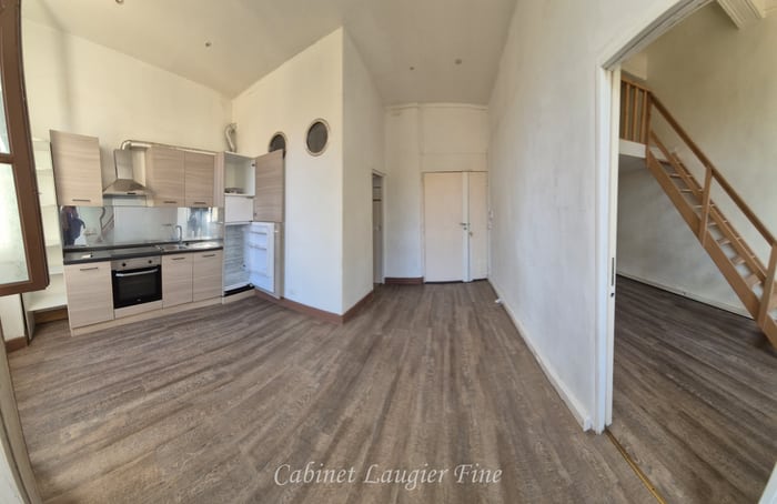 Marseille 2ème, Hôtel de ville : Appartement 2 pièces à louer