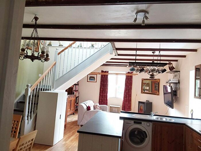 Maison à vendre - Rostrenen - 6 pièces - 3 chambres