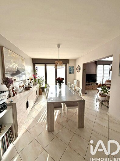 Maison à vendre - Allennes-les-Marais - 5 pièces - 3 chambres