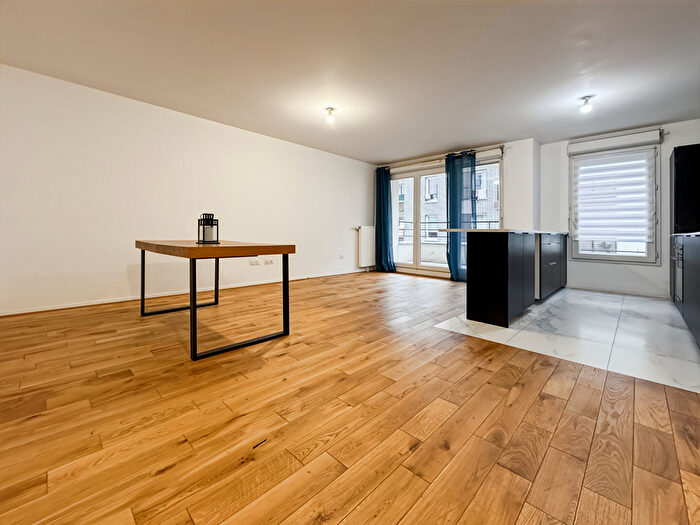 Appartement à vendre - Rosny-sous-Bois, La Garenne - 3 pièces - 2 chambres