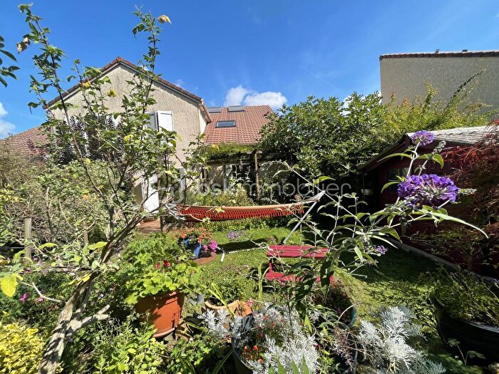 Maison à vendre - Les Clayes-sous-Bois, Ouest - 5 pièces - 3 chambres