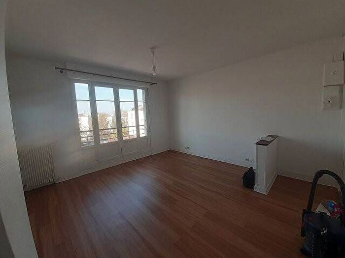 Appartement à louer - Bords de Marne, Créteil - 1 pièce - 2 chambres