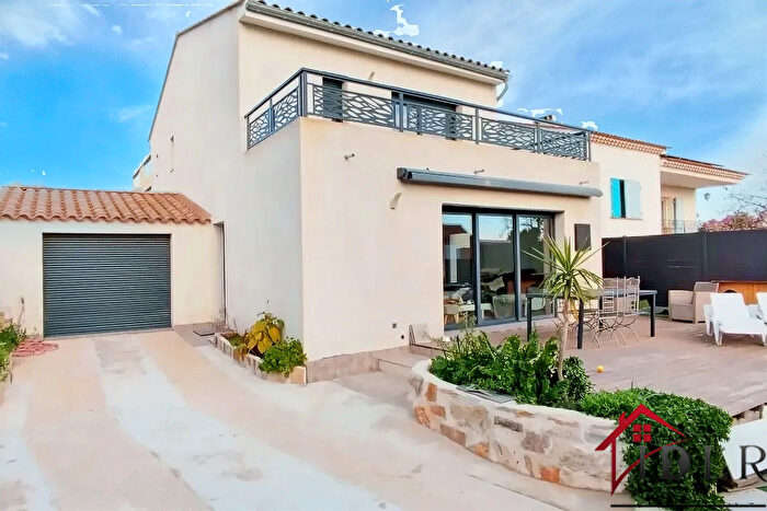 Maison à vendre - Bandol - 6 pièces - 4 chambres