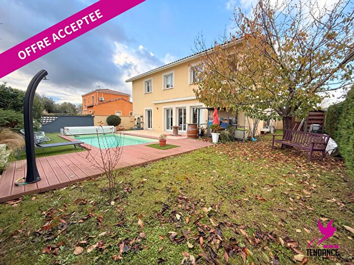 Maison à vendre - Grenade - 5 pièces - 3 chambres