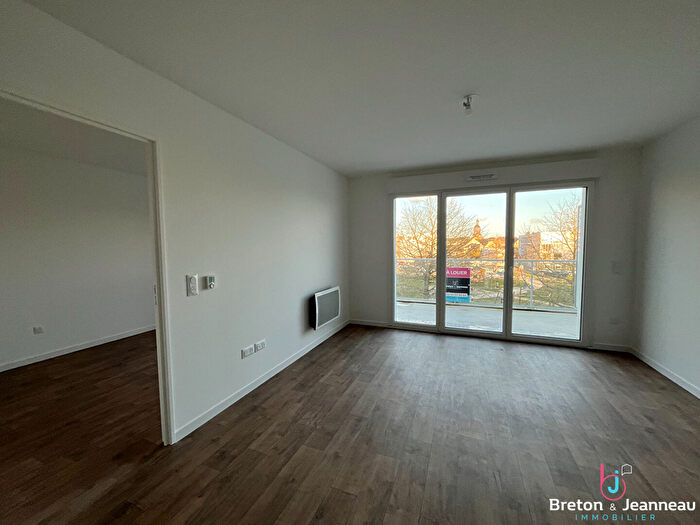 Appartement à louer - LHuisserie - 2 pièces - 1 chambre