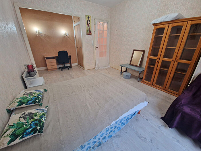 Appartement à louer - Saint-Étienne, Tardy, Colline des Pères, Bizillon - 3 pièces - 2 chambres