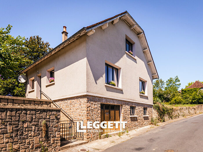 Maison à vendre - Ségur-le-Château - 5 pièces - 3 chambres