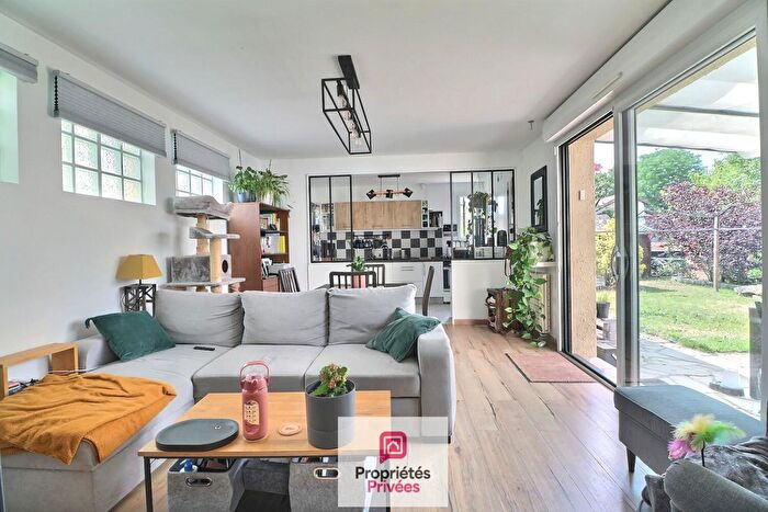 Maison 4 pièces à vendre à Achères, Montsouris