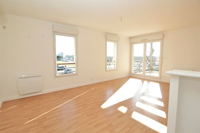 Appartement à louer - Paimb uf, Paimboeuf - 3 pièces - 2 chambres