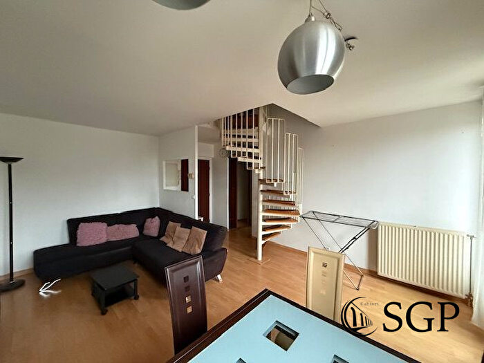 Appartement à louer - Montigny-le-Bretonneux, Saint-Quentin - 3 pièces - 2 chambres