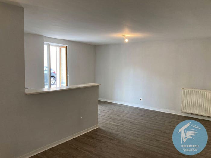 Mulsant, Roanne : Appartement 2 pièces à louer