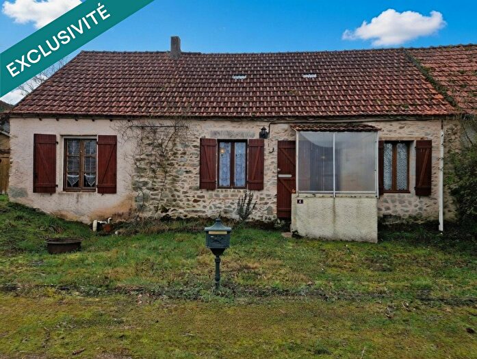 Maison à vendre - Chirat-léglise - 3 pièces - 2 chambres