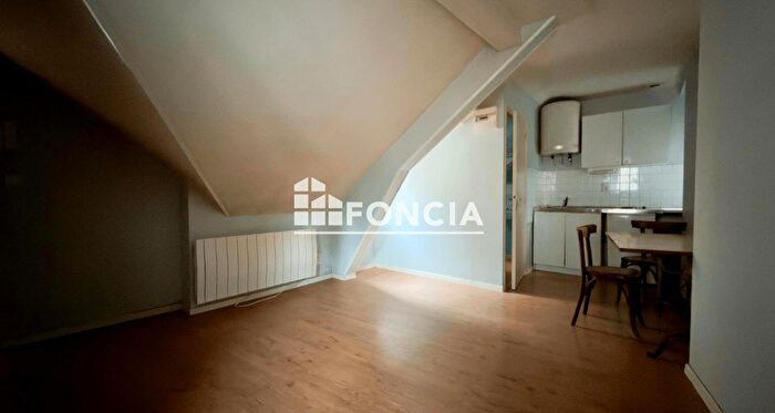 Appartement à vendre - Rodez, Centre historique, Vieux-Rodez - 1 pièce