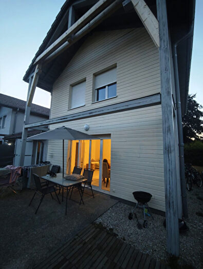 Maison 4 pièces à Pontarlier, Le Stand, à louer