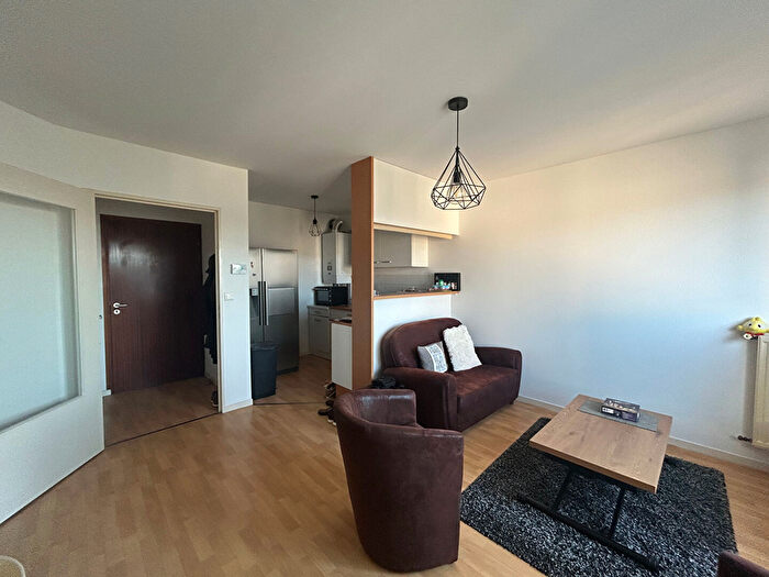 Carquefou, Centre-ville, Charbonneau, Châteaubriand, Bois Saint-Lys - Appartement 2 pièces à louer