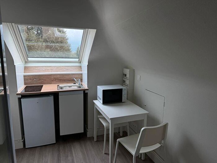 Appartement à louer - Historique, Saint-Cyr-sur-Loire - 1 pièce